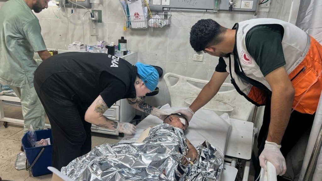 An American nurse in Gaza City films a hospital's collapse as Israeli ...