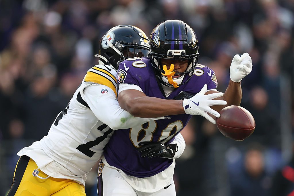 Ravens lose grasp on first place when Likely TD turns into a drop ...