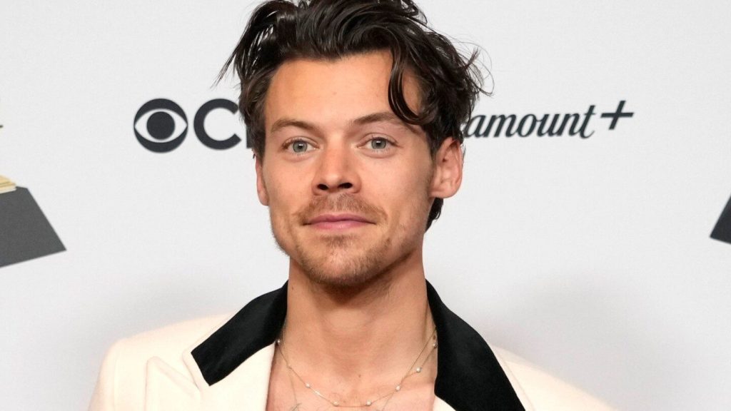 Harry Styles announces first album in 4 years, 'Kiss All the Time ...