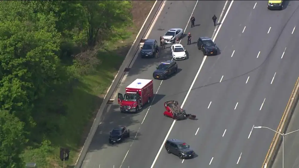 SKY 11: Crash closes Beltway's Outer Loop near JFX | WBAL Baltimore News