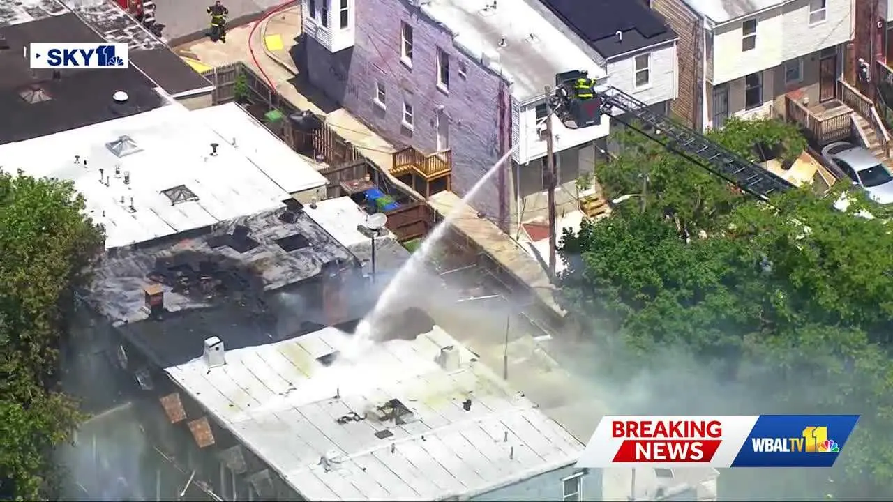 Baltimore 3-alarm rowhouse fire extends through roofline | WBAL ...