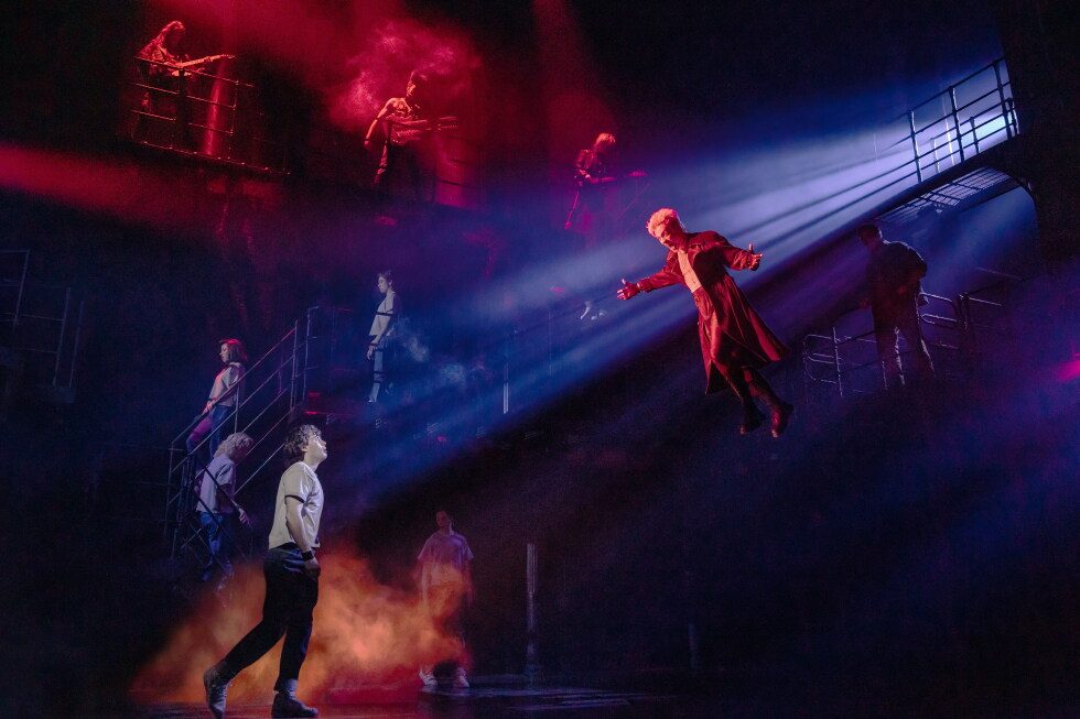 How do you make vampires fly effortlessly on Broadway? Strong wires ...