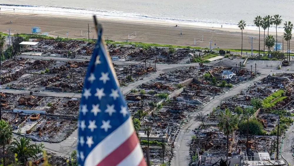 Florida man faces trial in deadly Palisades Fire that killed 12 and ...