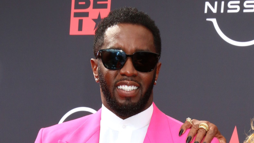 Sean Diddy Combs Sued For Sexual Harassment And Assault By Record 2784