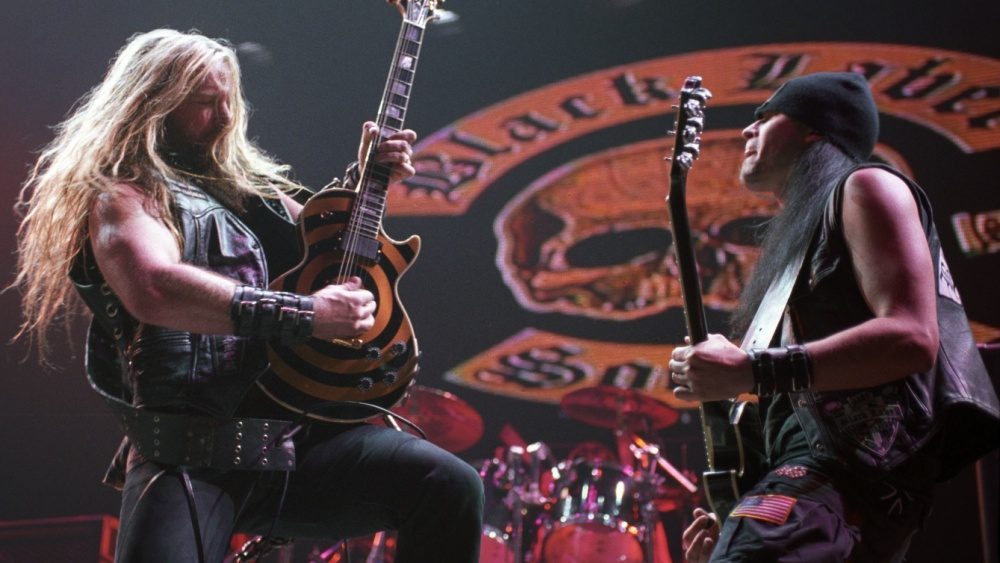 Monsters of Rock Cruise 2026 reveals full lineup | 96.1 KLPX