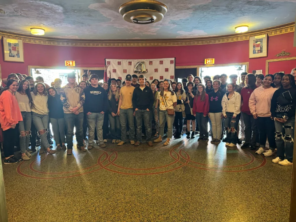 PHOTOS – TCCHS Students Take In Hamlet – WEKT – Ham Broadcasting, Inc