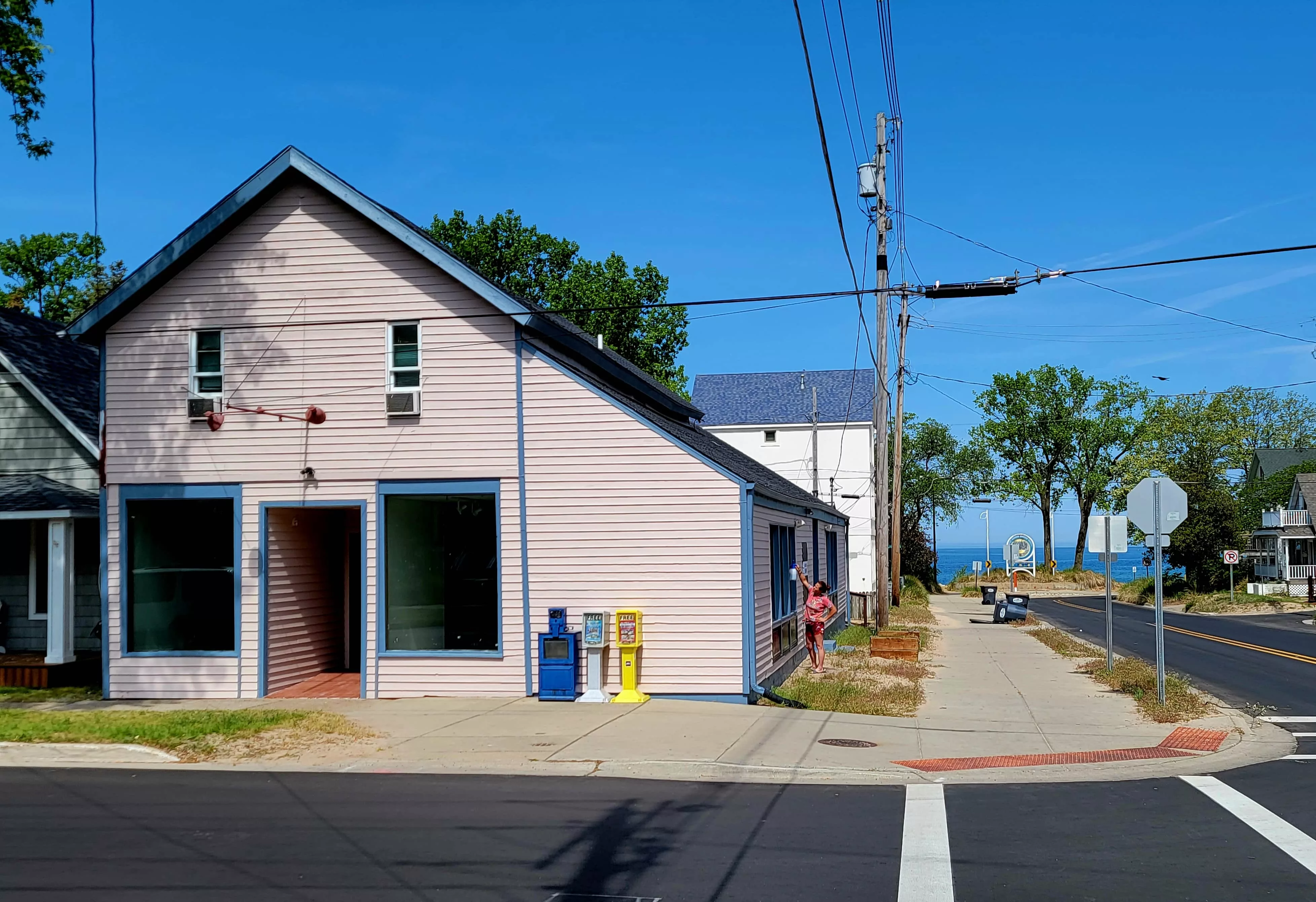 Caffe Tosi's Anne Reitz acquires Lion's Park Drive building, will ...