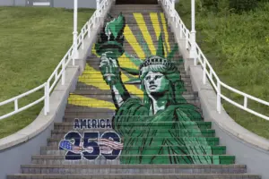 SJ Today annual bluff stairs mural honors USA 250th birthday | Moody on ...