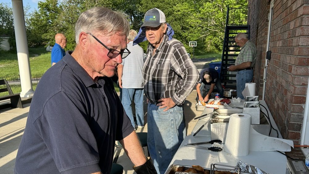 Donaldson Baptist Church Celebrates Annual Fish Fry with Community | WPKY