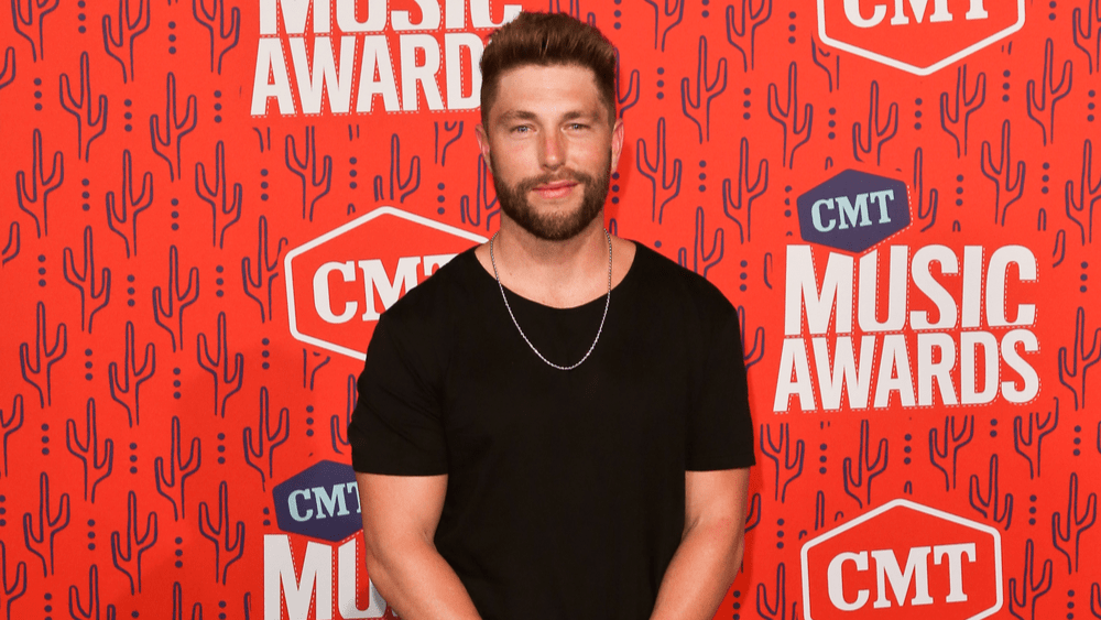Chris Lane Scores 3rd No. 1 Single On Country Radio With "Big, Big ...