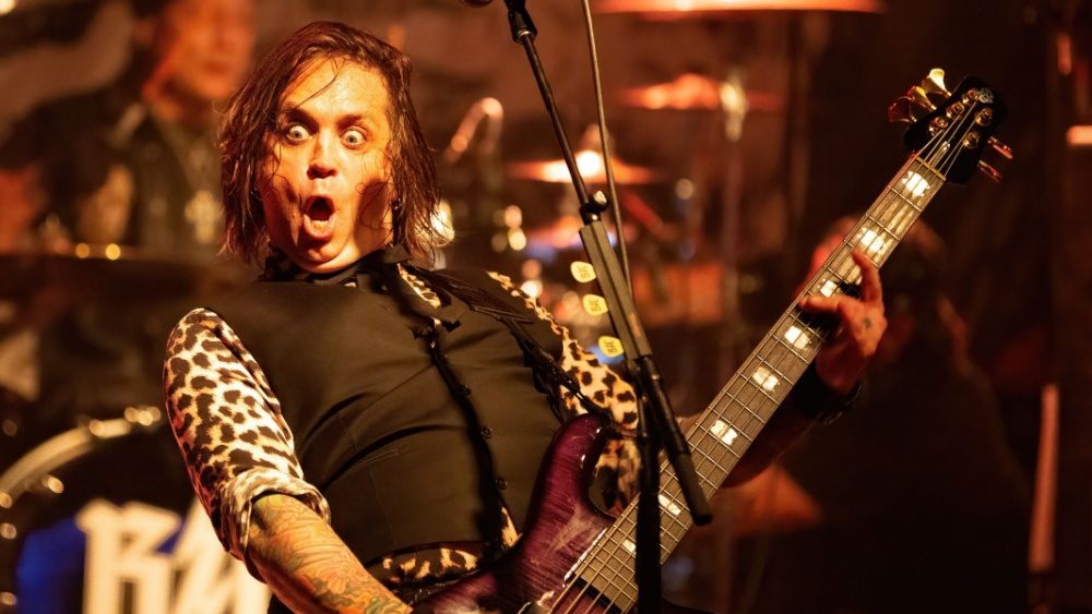 Buckcherry announce Fall 2025 headlining tour with Michael Monroe ...