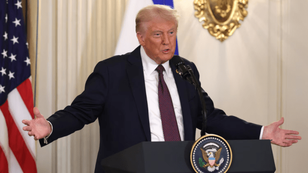 Trump unveils sweeping peace plan for Gaza that he says Israel accepts ...