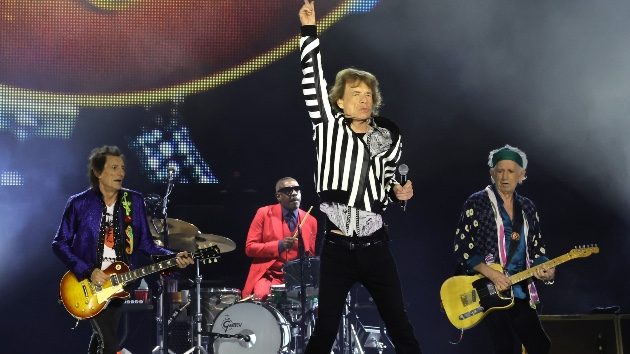 A Rolling Stones collectible mini turntable to be released for Record ...