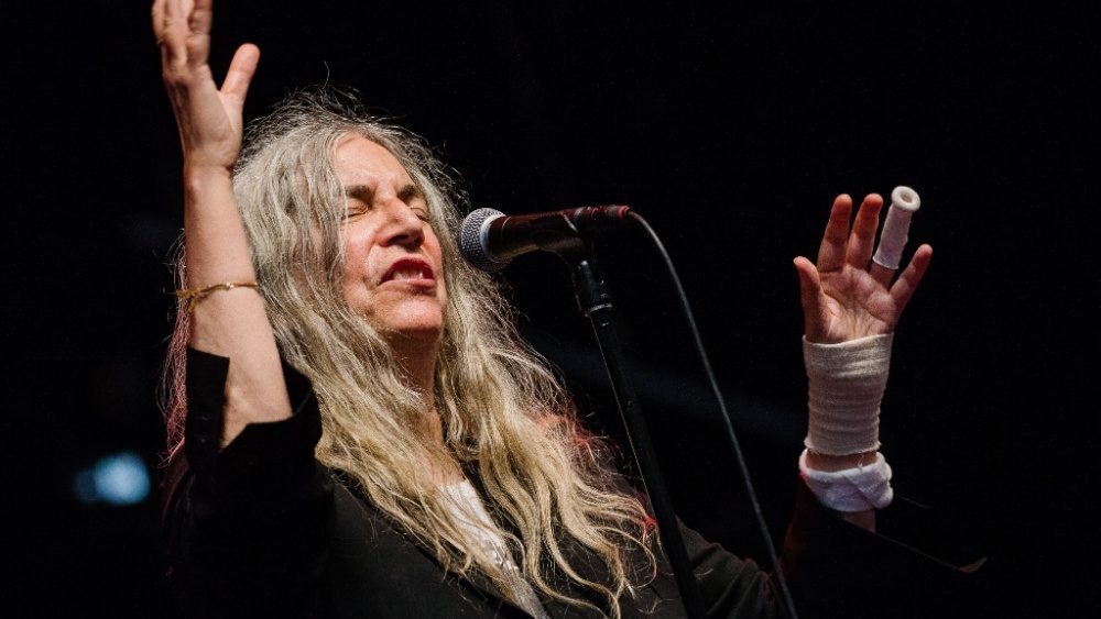 Patti Smith to embark on 'Horses' 50th Anniversary Tour | Rock 92