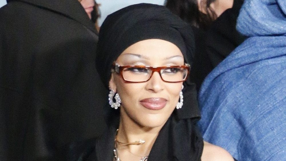 Doja Cat teases tracklist for new album 'Vie' | BOB 93.3