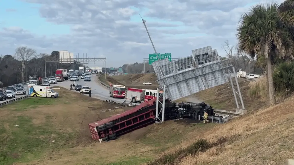 Savannah Police: Driver cited following fiery crash on I-16 eastbound ...