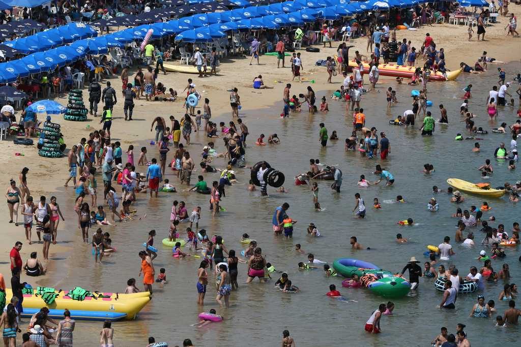 Experts urge informed planning for spring break in Mexico after cartel ...