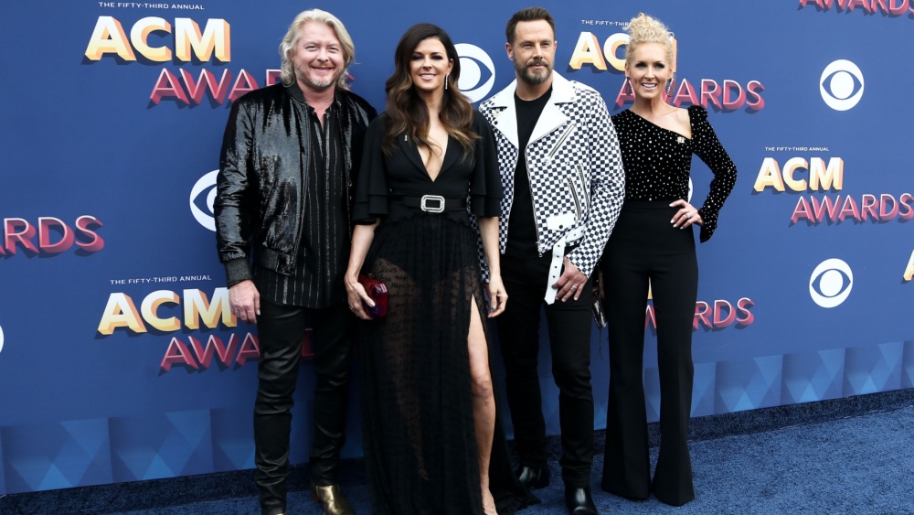 Little Big Town to host NBC special 'Christmas At The Opry' | WJVL