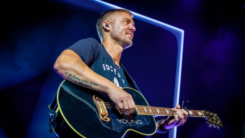 Brett Young shares new song 'Tastes Like You' | WJVL