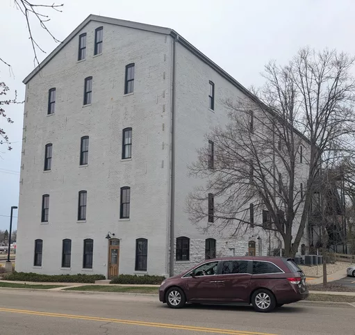Janesville's 'Gray Goose' building unveils co-working space | WJVL