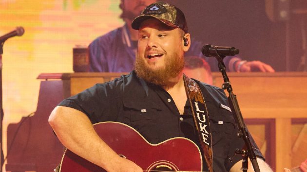 Luke Combs has now sold more records than Garth Brooks | KICK 104