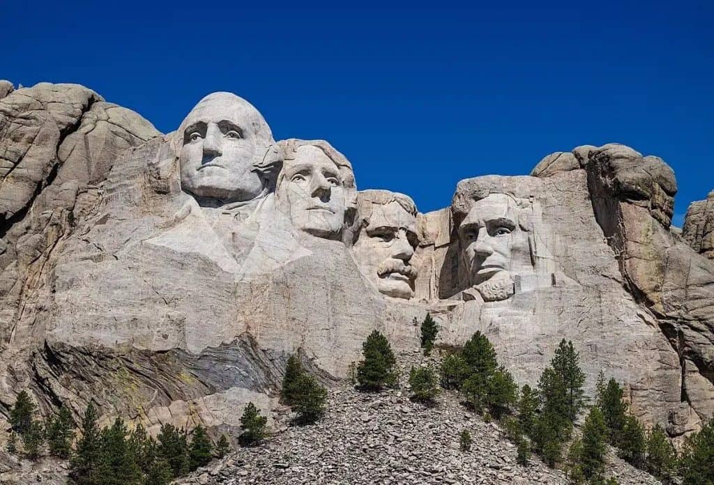 Mount Rushmore July 3rd Fireworks Lottery Opens | Dakota News Network