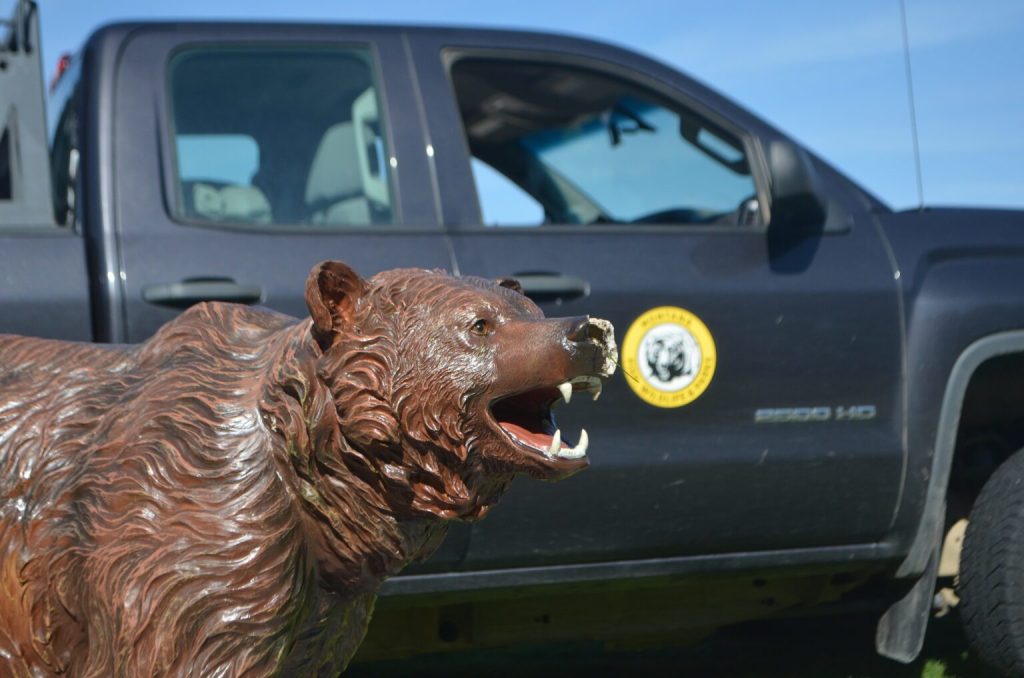 Robo-bear: Montana has robotic bear that teaches residents to be 'bear ...