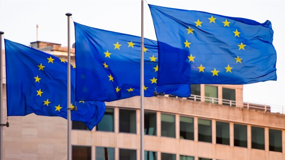 European leaders push back at Trump's Greenland tariff threats ...