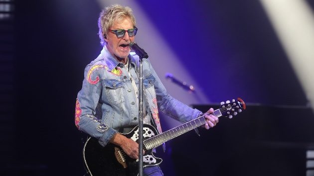 REO Speedwagon members reunite for University of Illinois homecoming ...