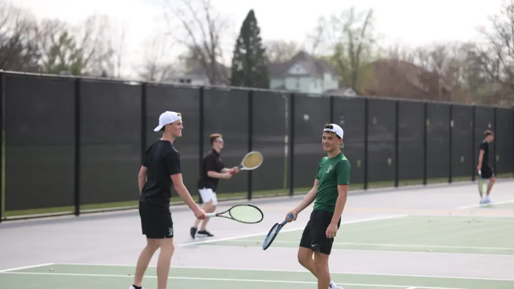 Pella Boys Tennis Team Defeats DCG, Boone | KNIA - KRLS