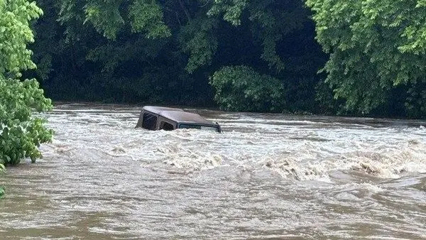 Heavy rains brings flooding to Marion County; crews out working to ...