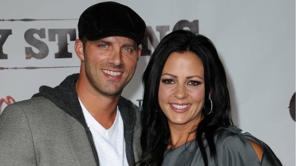 Sara Evans' estranged husband Jay Barker arrested after allegedly ...