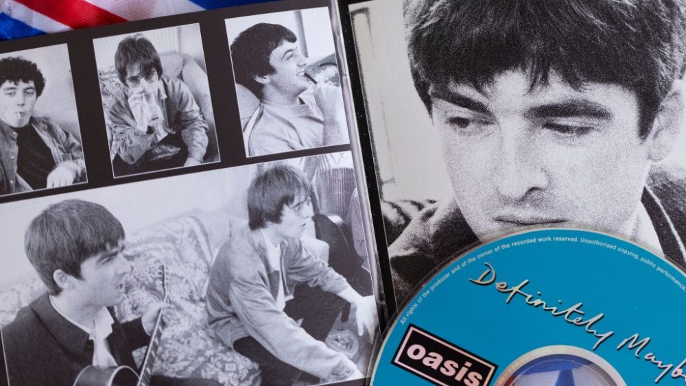 Oasis announce 25th anniversary 'Standing On The Shoulder Of Giants ...