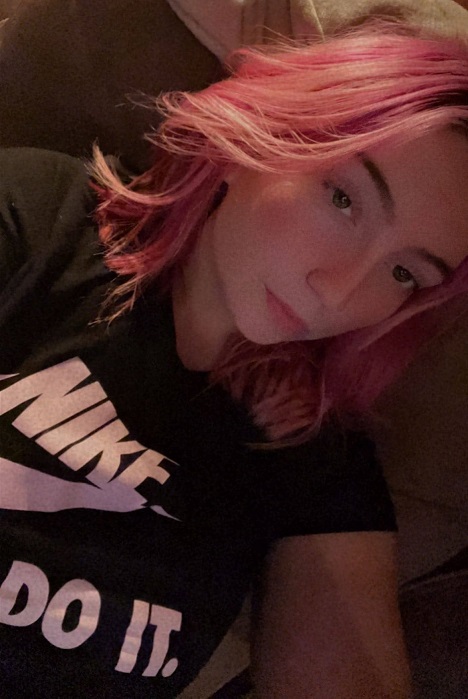 Hot Mom – Emily | WBTI