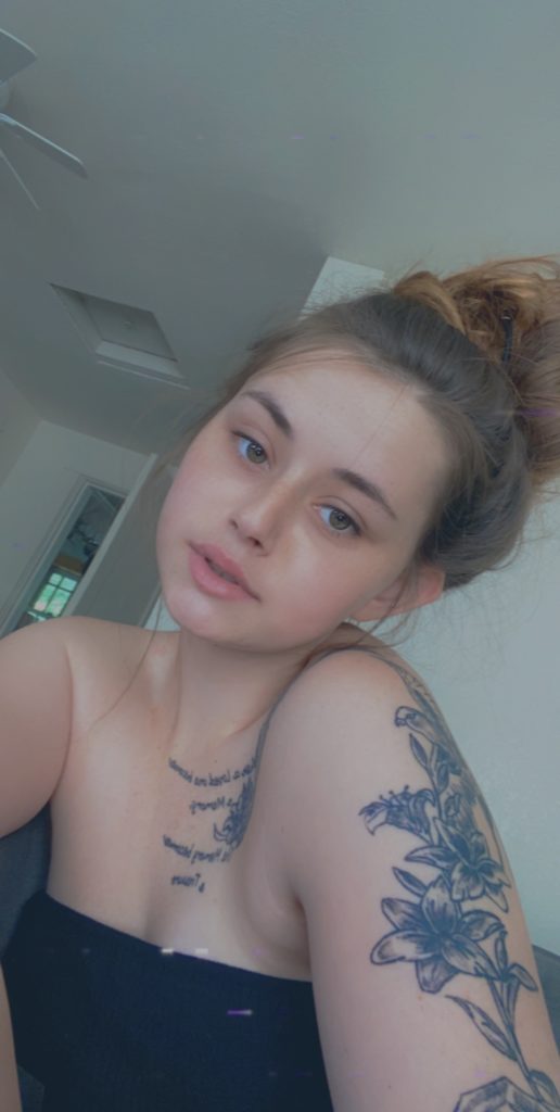 Hot Mom Alexandra Wbti 7883