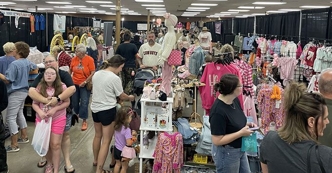 Thousands Attend Elk City Festival | Kool 94