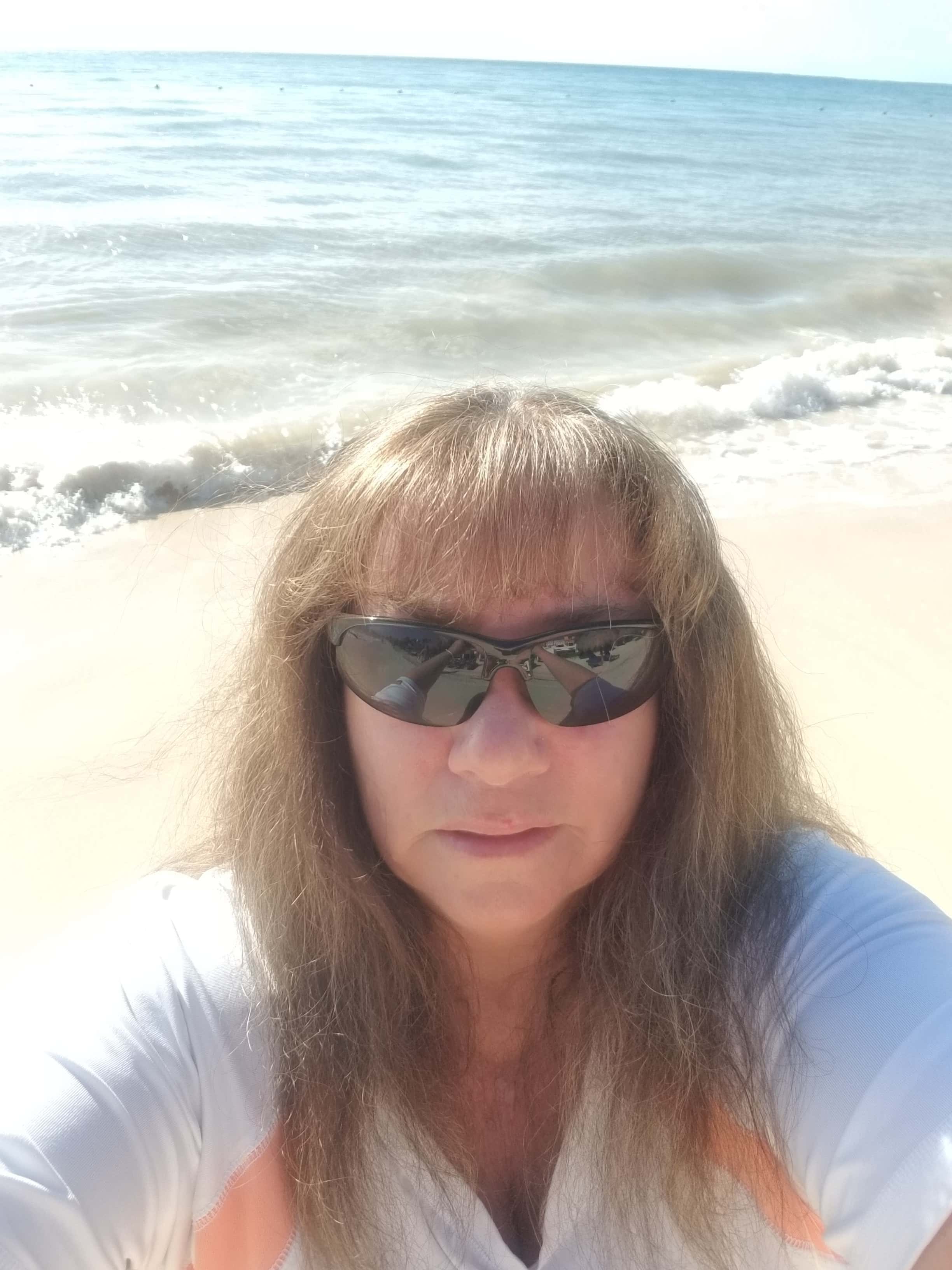 Karri Smith – Selfie Superstar 6.10.19 | WSAQ