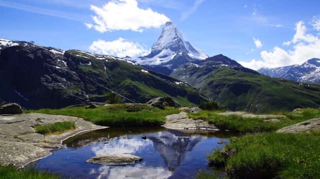 Pippa Middleton Scales Matterhorn in Honor of Fiance's Brother ...