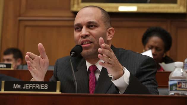 Rep. Jeffries calls on President Trump to release tax returns in ...