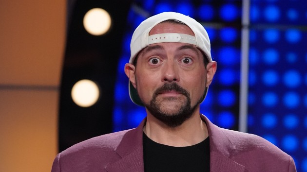 "A sequel? What am I a hack?": Kevin Smith drops celeb-packed trailer ...