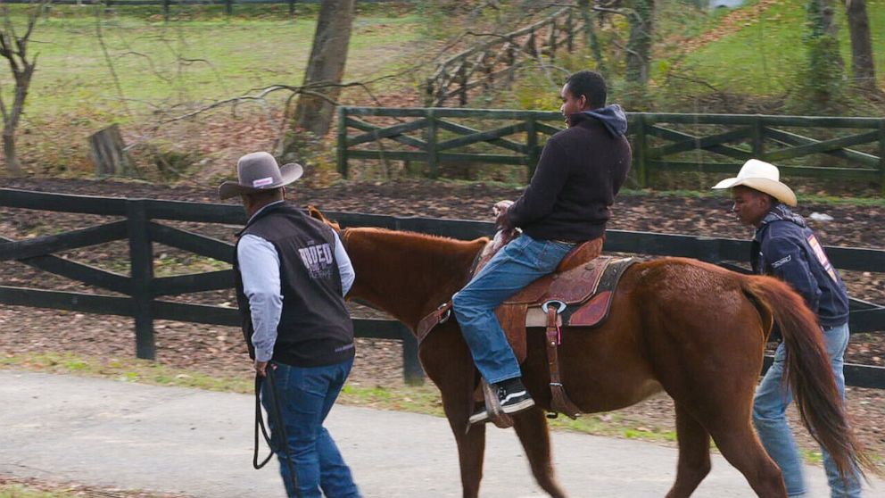 This rodeo family is honoring generational legacy and Black cowboy ...