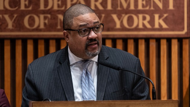 Manhattan District Attorney Alvin Bragg Jr. charges 14 in construction ...