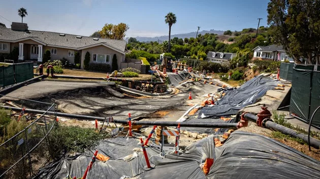 Landslide in Rancho Palos Verdes, California, threatens homes, prompts evacuations ...