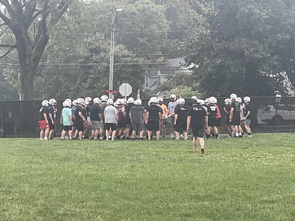 Fairfield Mules Football Takes the Field | WFIW