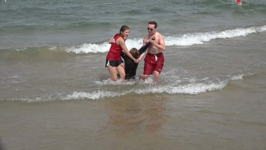 [VIDEO] Mock Drowning Held at Silver Beach | Town Crier Wire