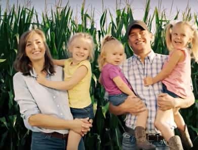 Oneida family to be featured in Super Bowl ad | 105.3 KFM