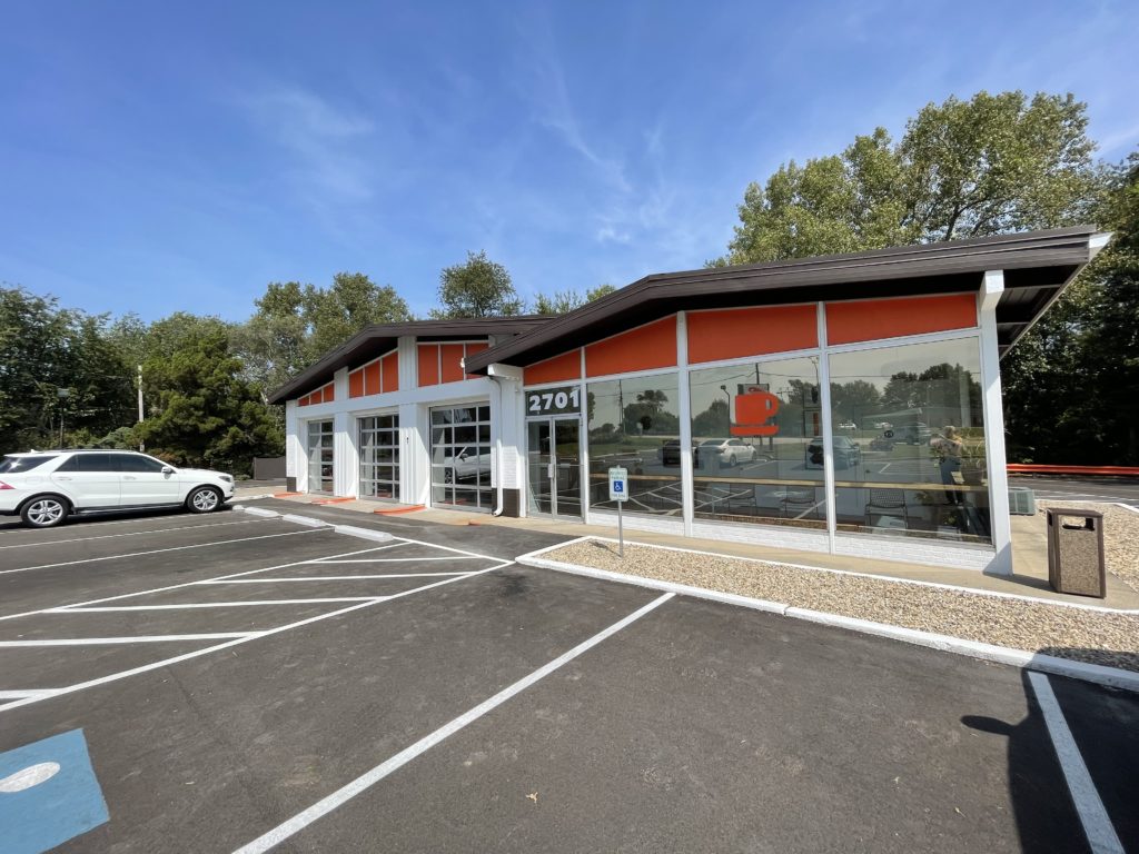 New Orange Cup Java Station SideHustle opens on East Main – WGIL 93.7 ...