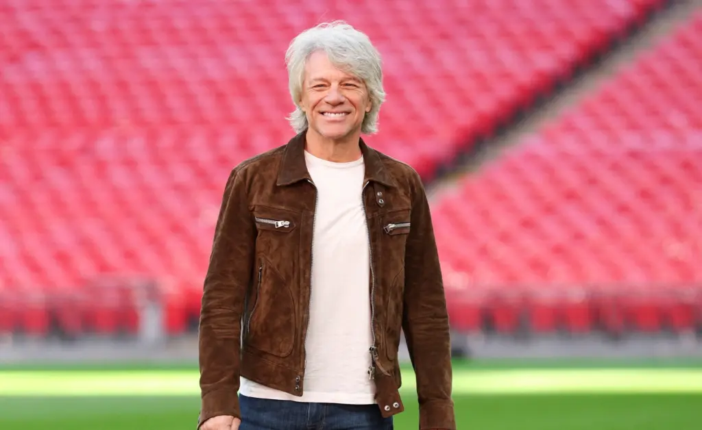 Jon Bon Jovi Says He's "Fully Recovered" Four Years After Vocal Surgery ...