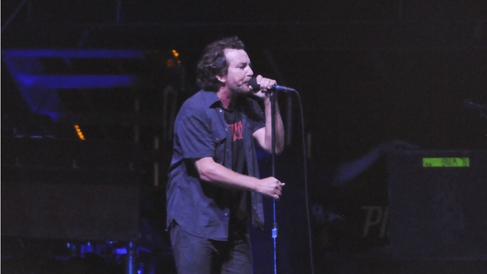 Pearl Jam Teams Up With Greta Thunberg For Their 'Retrograde' Video ...