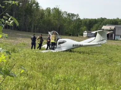 Single-engine plane crash in South Haven; pilot escapes injury | WIRX ...